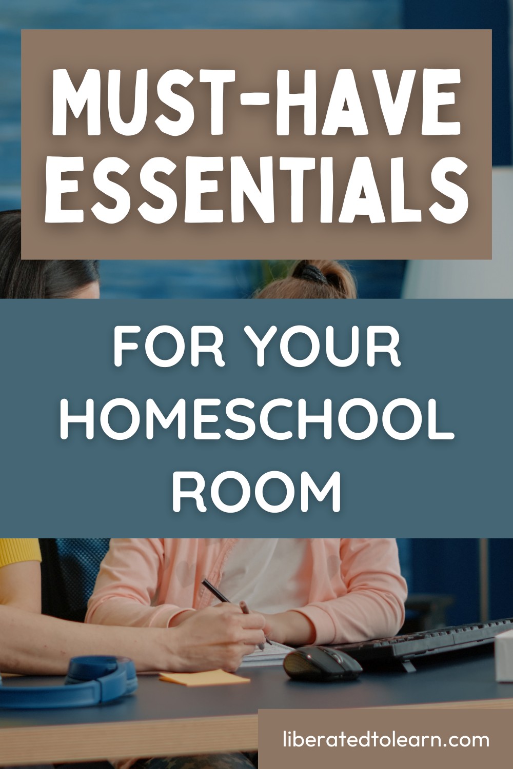 10 Must-Have Essentials For Your Homeschool Room